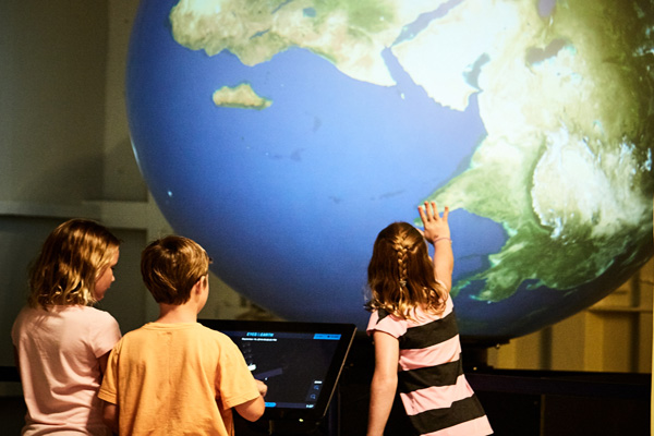 GeoDome Globe | Immersive Projection | The Elumenati